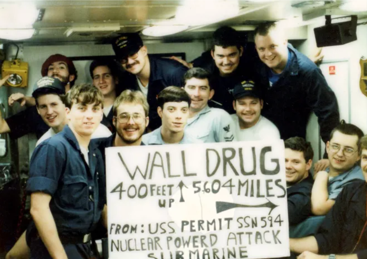 Are there official Wall Drug signs around the world?